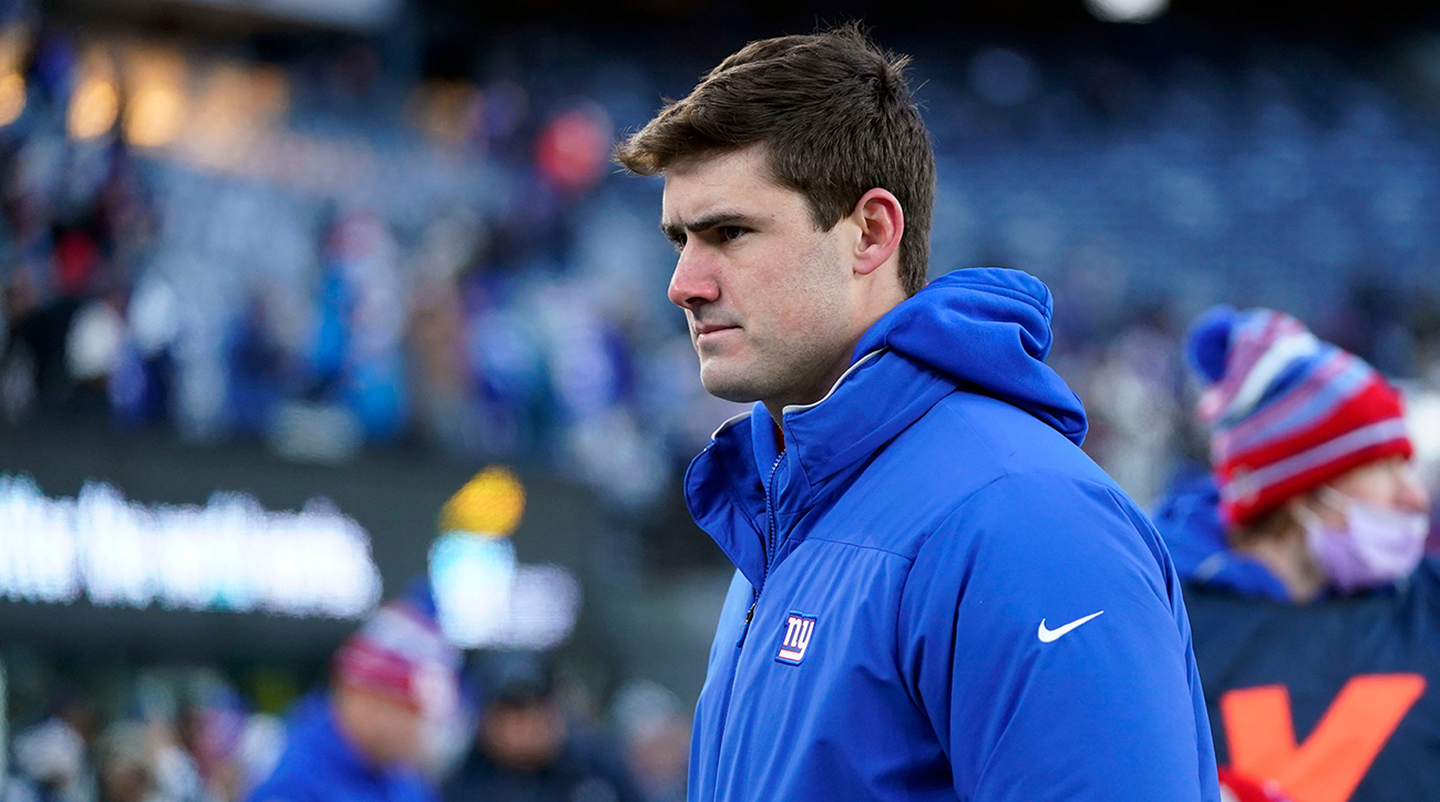 Giants shut down QB Daniel Jones for rest of season with neck injury ...