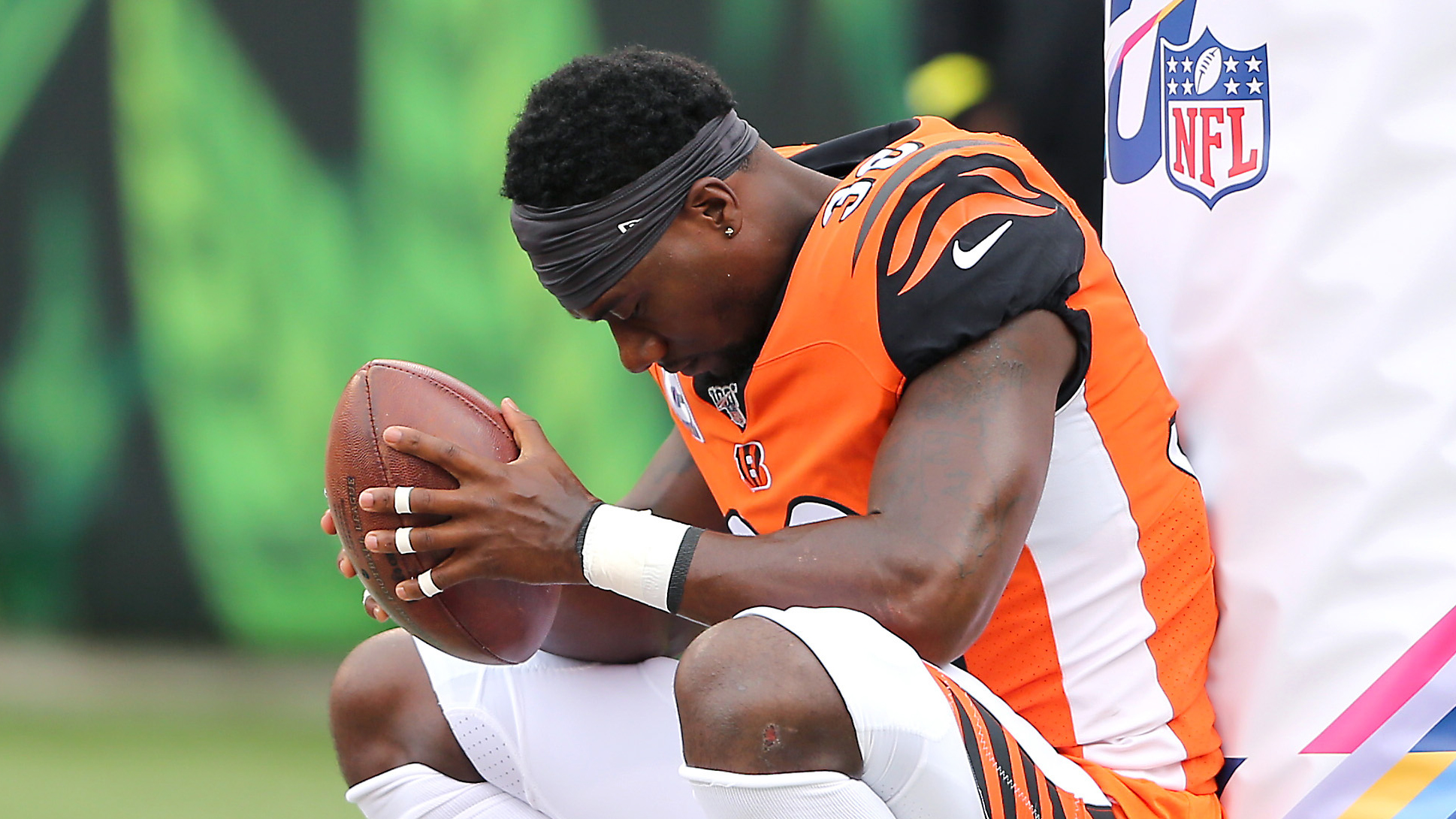 Atlanta Falcons Sign Former Georgia Star Shawn Williams to Roster ...