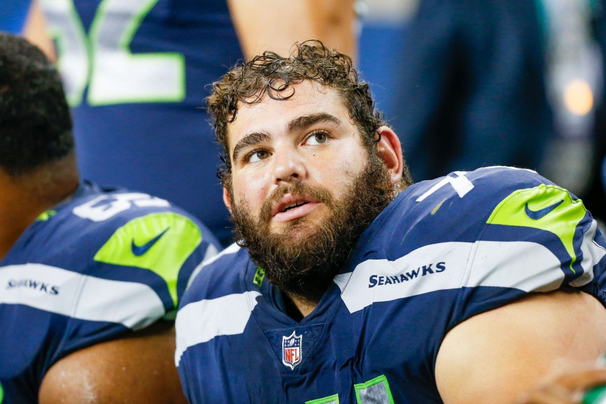 Ex-Cal Lineman Jake Curhan Made His Second NFL Start on Tuesday ...