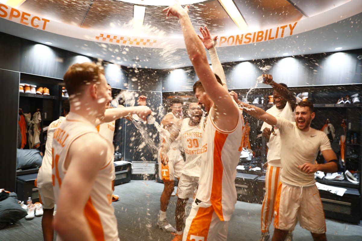 Watch: Tennessee Forward John Fulkerson Talks to Media After Huge Night ...