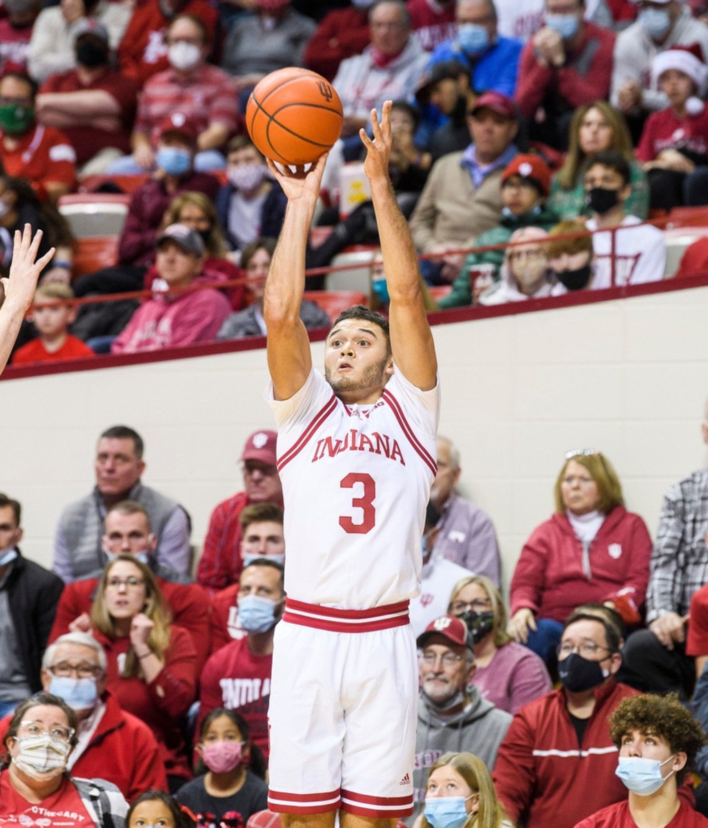 My Two Cents: Anthony Leal Makes Most of Recent Minutes, But What Comes ...