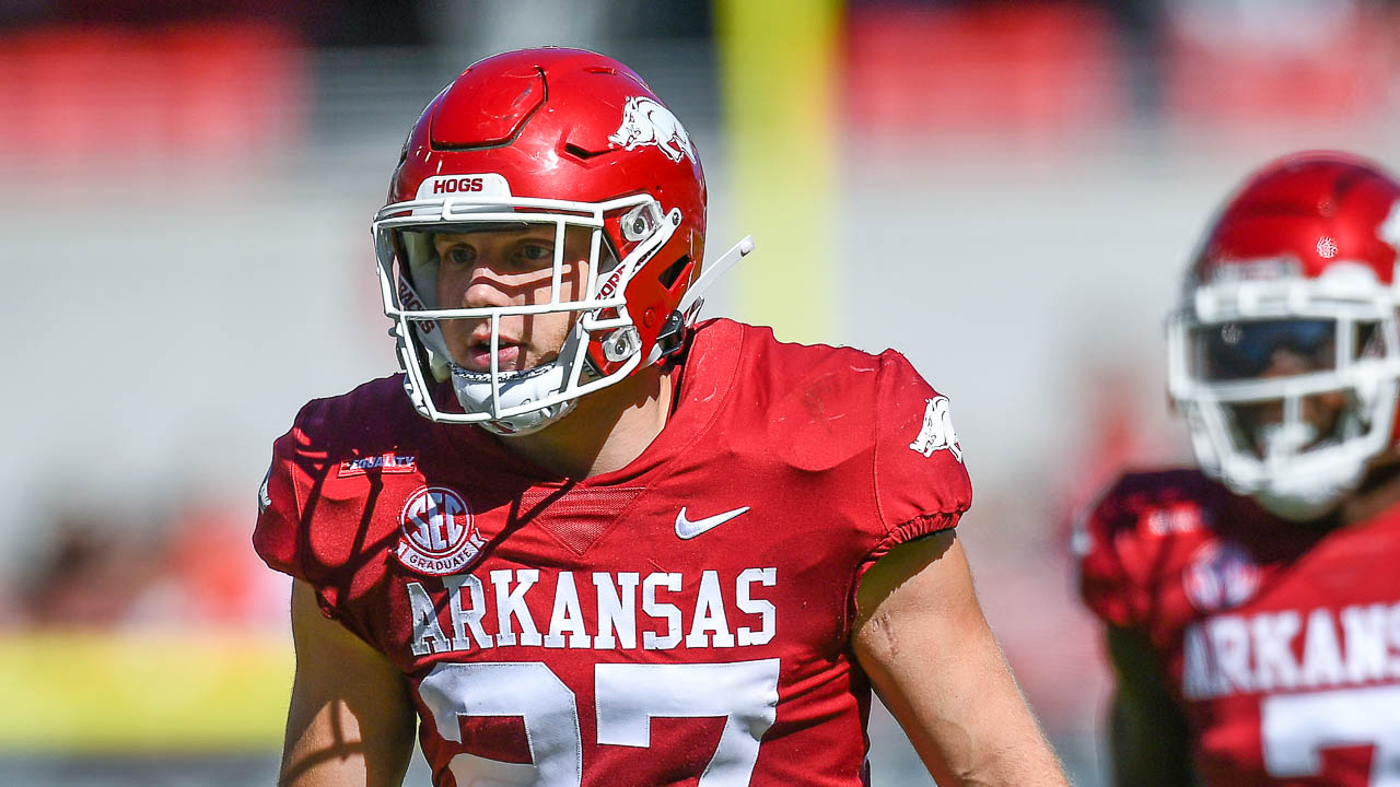 Hayden Henry on Final Game for Linebacker Group - Sports Illustrated ...