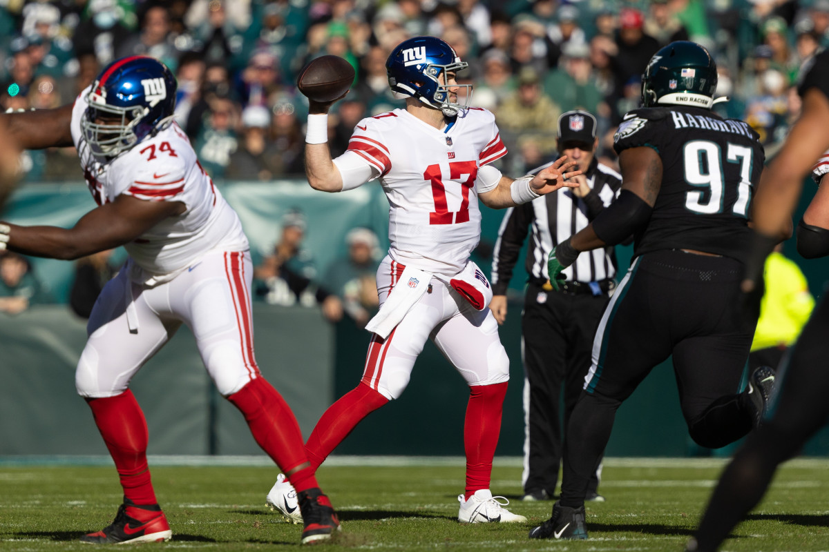 New York Giants Bench Former Georgia QB Jake Fromm - Sports Illustrated ...