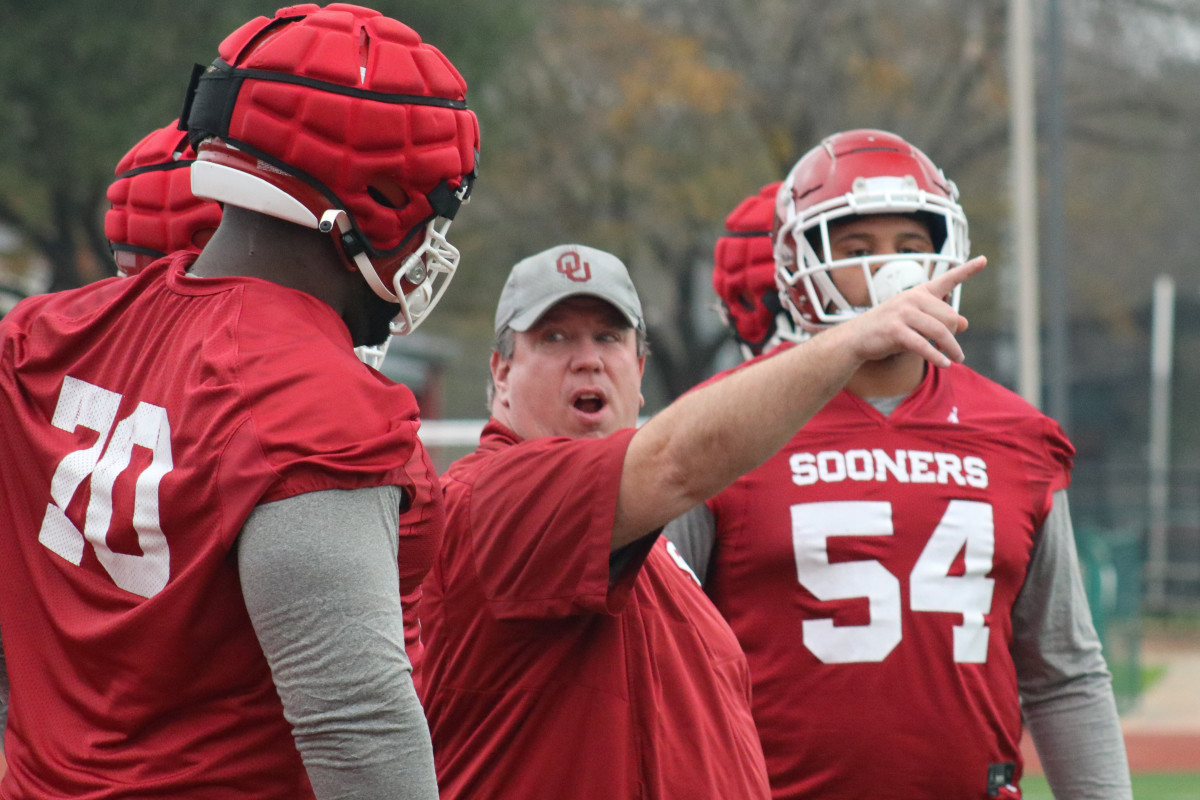 Why Oklahoma's O-Linemen Were 'Happy and Blessed' When Bill Bedenbaugh ...