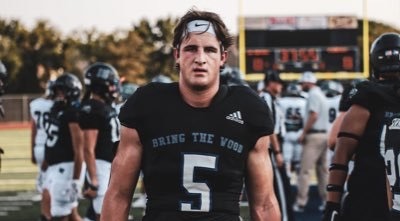 Texas LB Offered by Lake Staff Narrows Choices to 6, Including UW ...