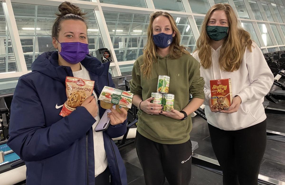 Women’s Rowing: Team Donates To Coventry Community - Huskies Report