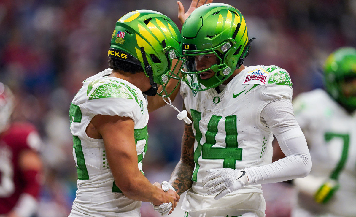 Oregon Ducks Football Early 2022 Postseason Bowl Projection - Sports ...