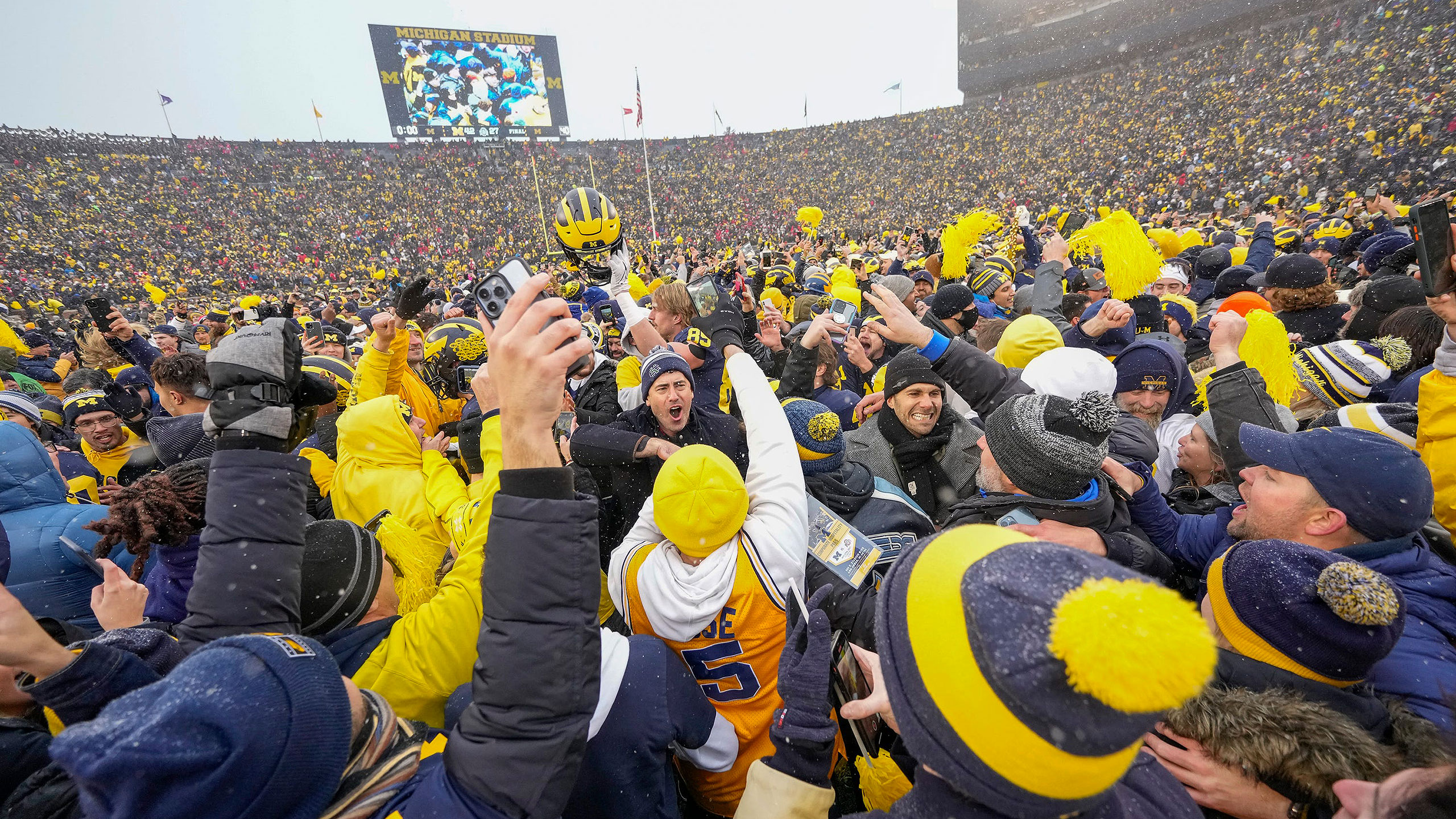 Michigan football's CFP breakthrough extends to its young fans - Sports ...
