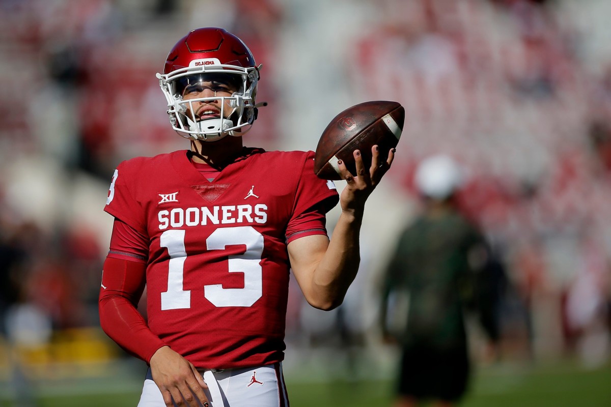Oklahoma Starting QB Announces Decision to Enter Transfer Portal ...