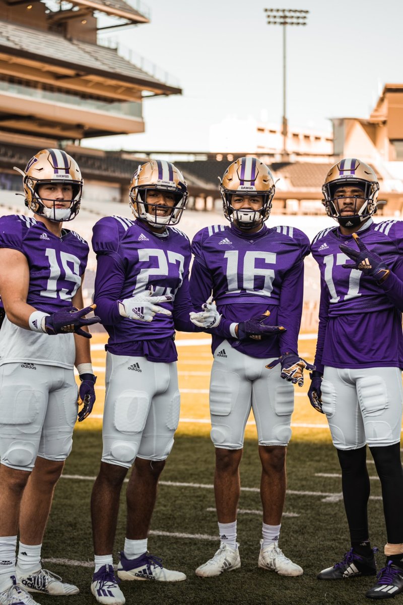 If You Can't Beat 'Em, Join 'Em: Racanelli Transfers to Montana ...