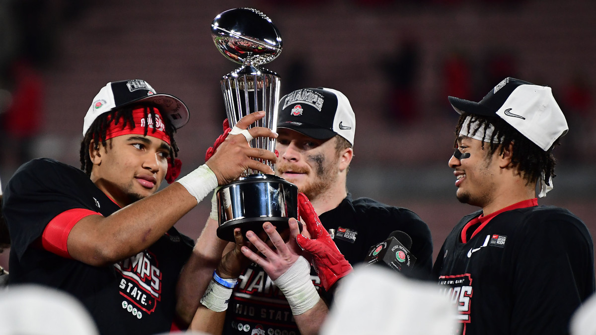 Ohio State's C.J. Stroud, Jaxon Smith-Njigba Named To AP All-Bowl Team ...