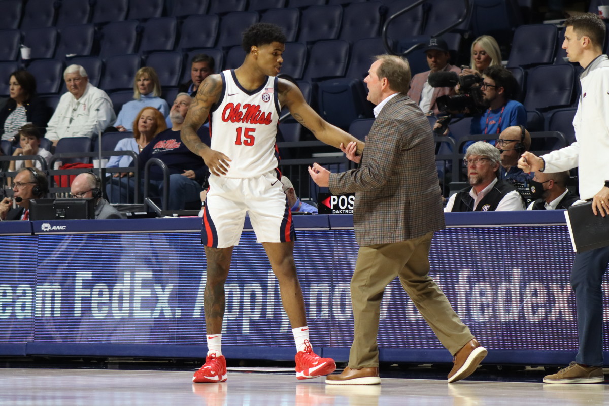 PHOTO GALLERY: Ole Miss Men's Basketball in 2021-22 - The Grove Report ...