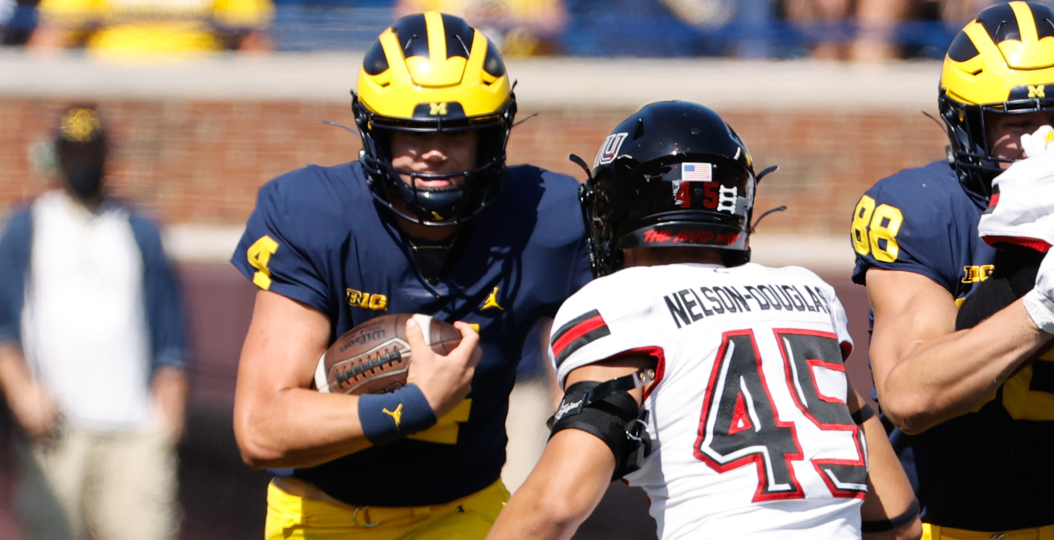 Michigan QB Transfer Dan Villari Commits to Syracuse - Sports ...