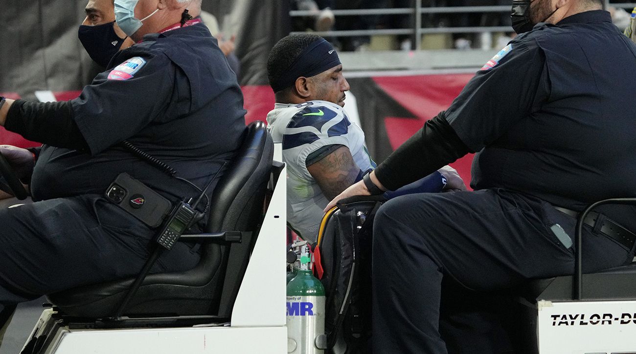 Quandre Diggs injury: Seahawks safety breaks fibula, dislocates ankle ...