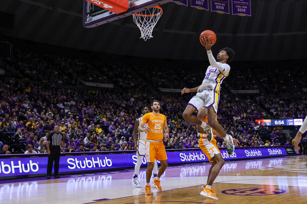 Battle Tested LSU Basketball Hitting Its Stride - Sports Illustrated ...
