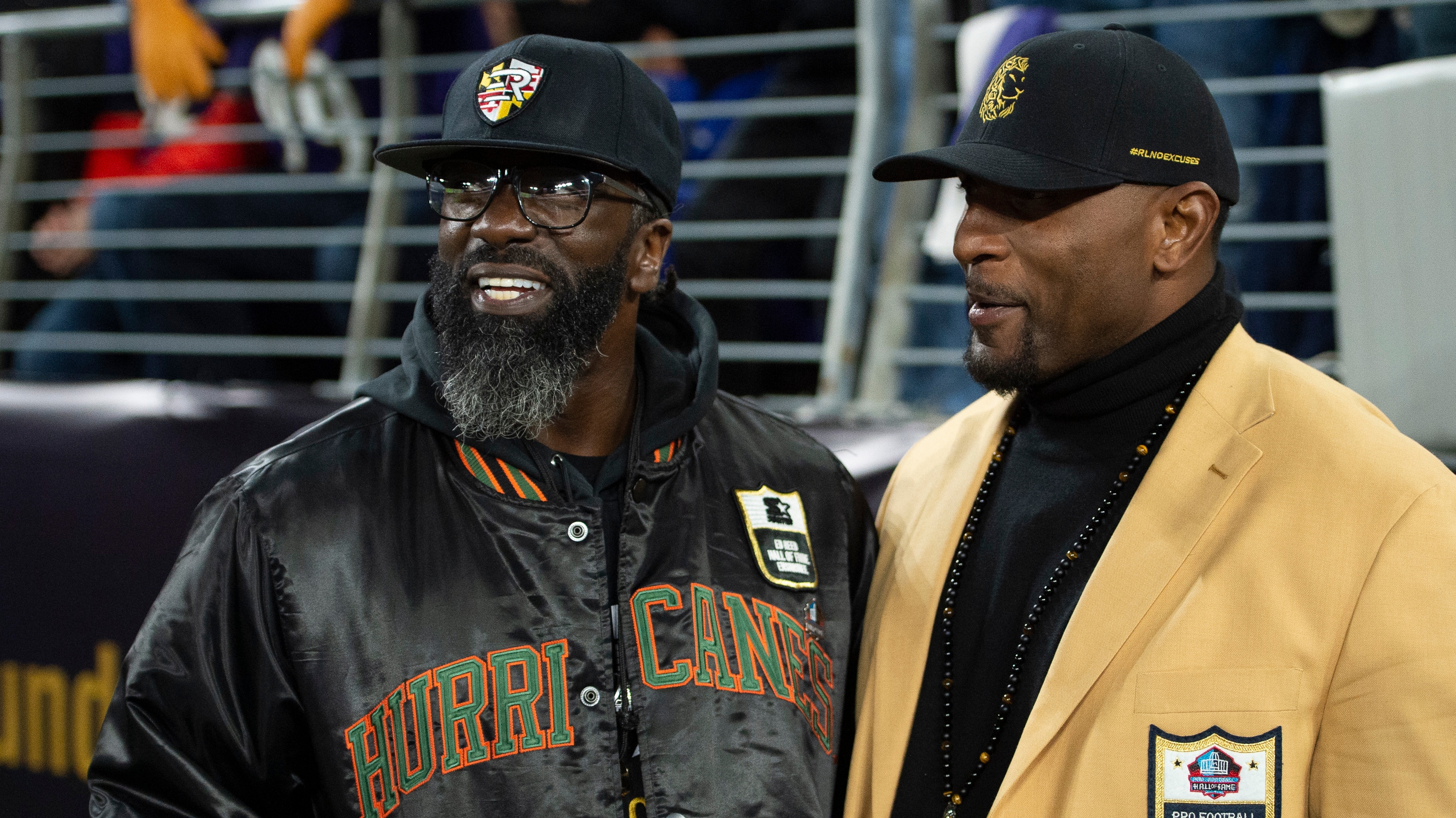 NFL legend has strong message for teams hiring new coaches this year ...