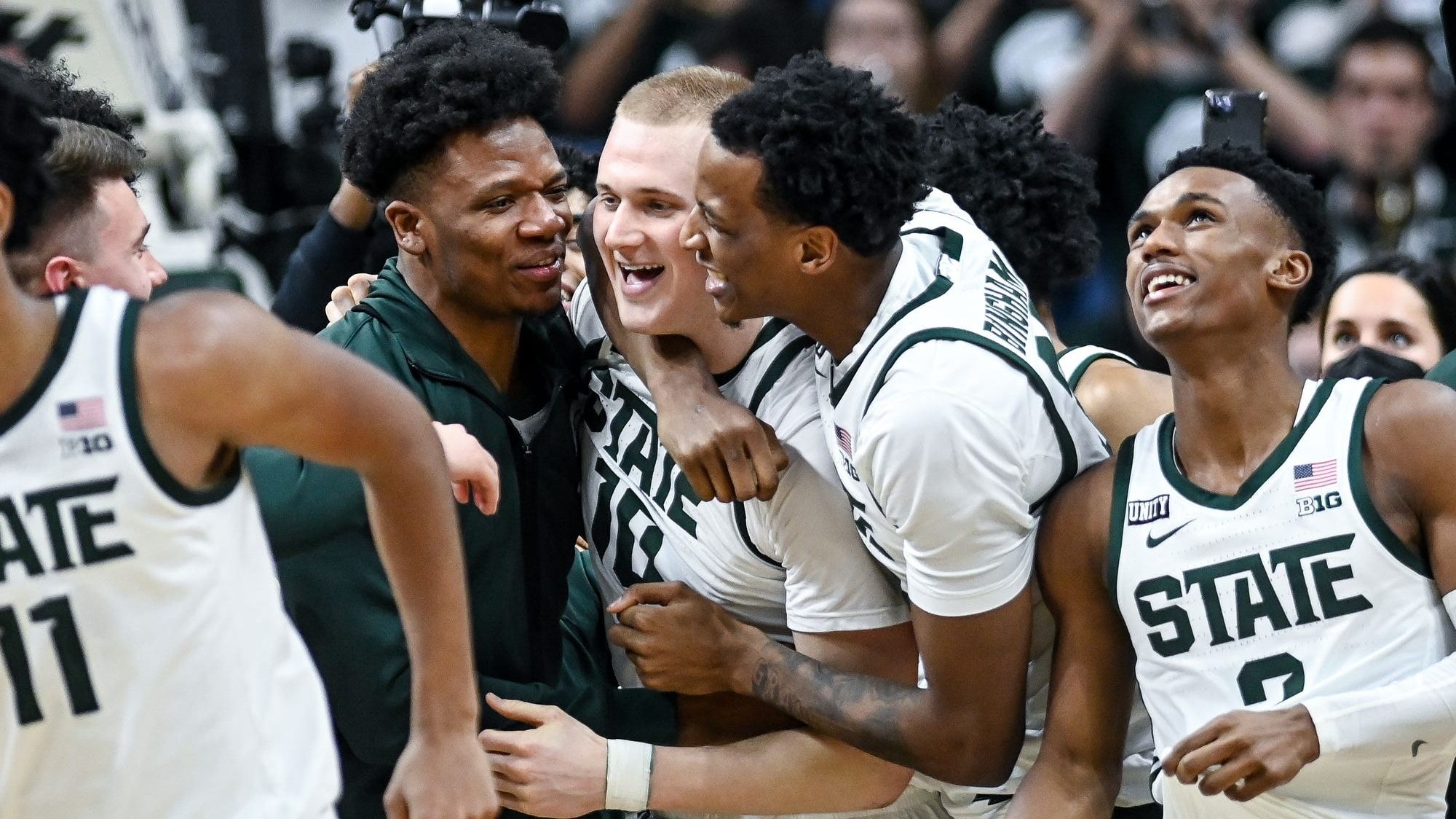 Watch: Michigan State’s Joey Hauser sinks last-second shot to beat ...