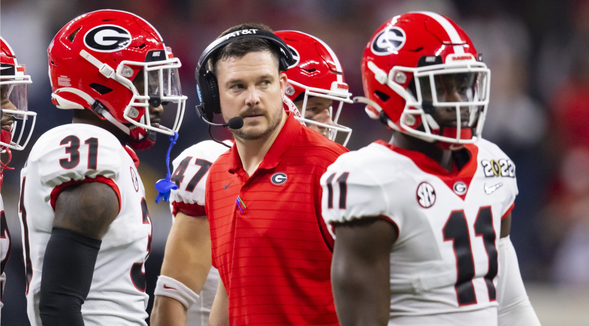 Top Five Storylines to Follow During Oregon Ducks Spring Football 2022 ...