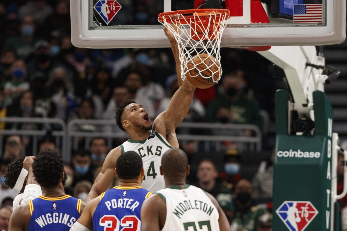 Here's The Photo Giannis Antetokounmpo Tweeted After The Bucks Blew Out ...