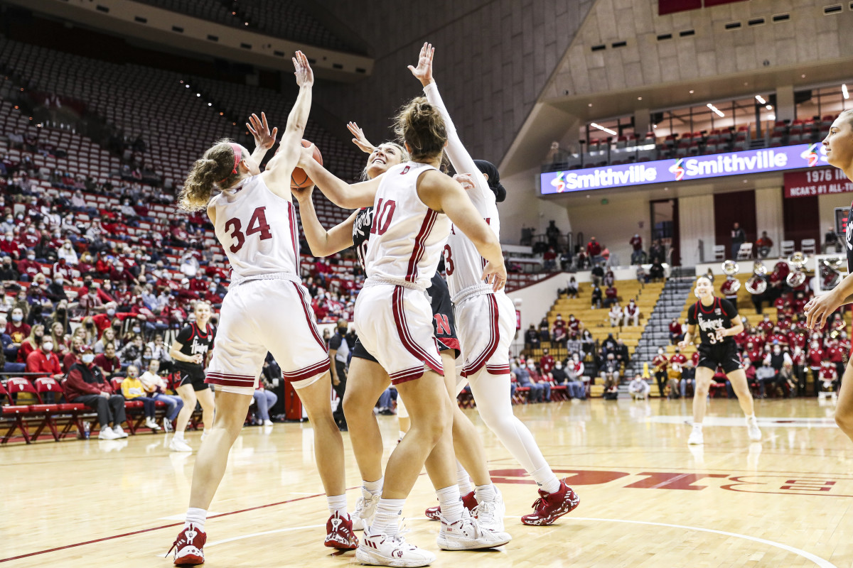 Indiana Women's Basketball Coach Teri Moren Said 'We Are a Defensive ...