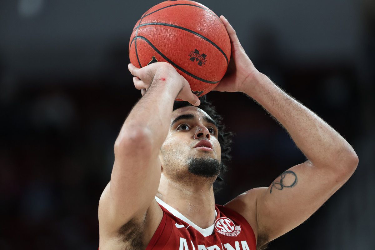 Former Alabama Forward James Rojas Announces Transfer to Wichita State ...
