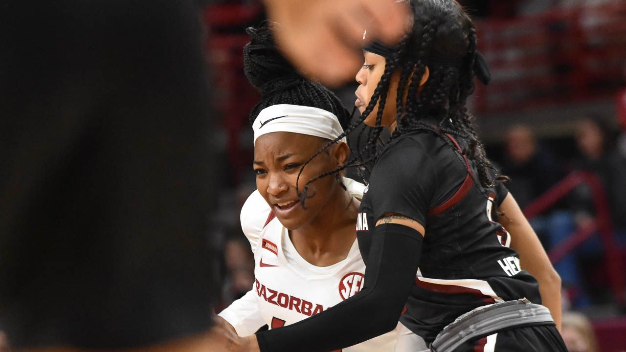 Hogs' Amber Ramirez and Makayla Daniels on Top-ranked Gamecocks ...