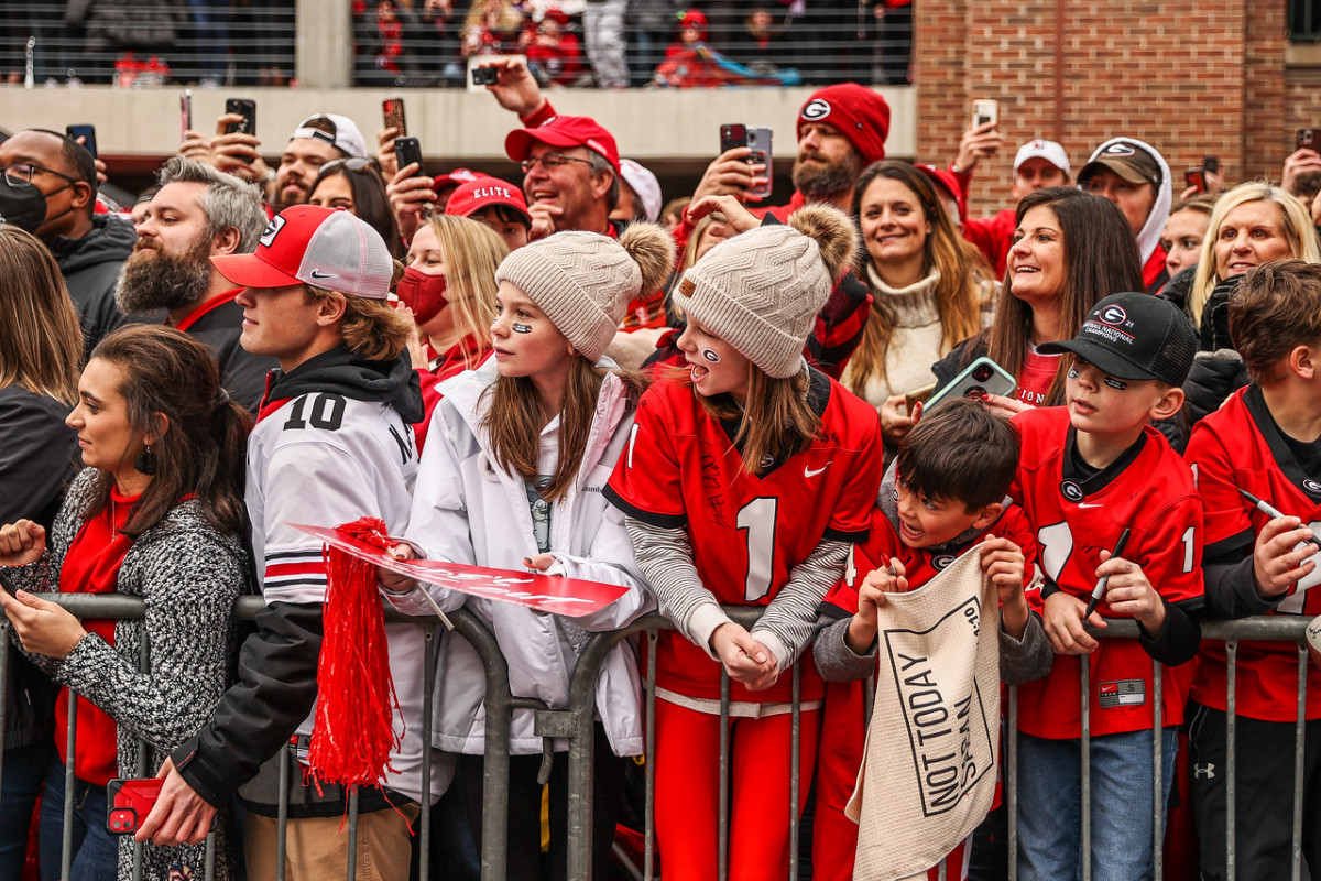 Georgia Football Fans Breaking Records Following National Championship ...