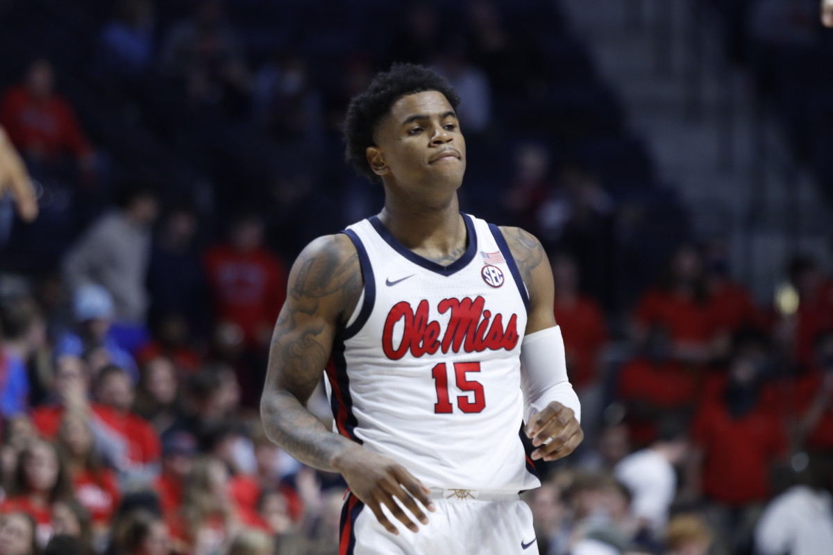 PHOTO GALLERY: Ole Miss Men's Basketball in 2021-22 - The Grove Report ...