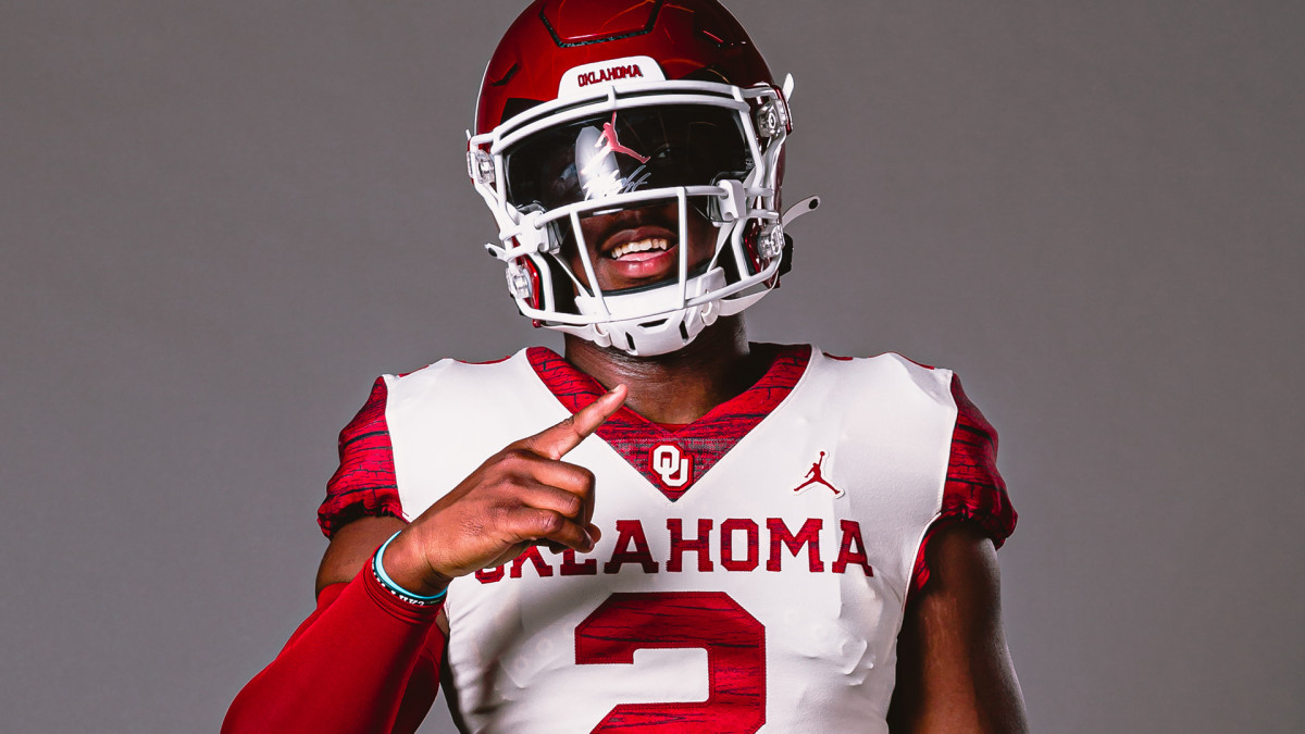 Oklahoma Freshmen: Getting a Jump on College Football — LB Kobie ...