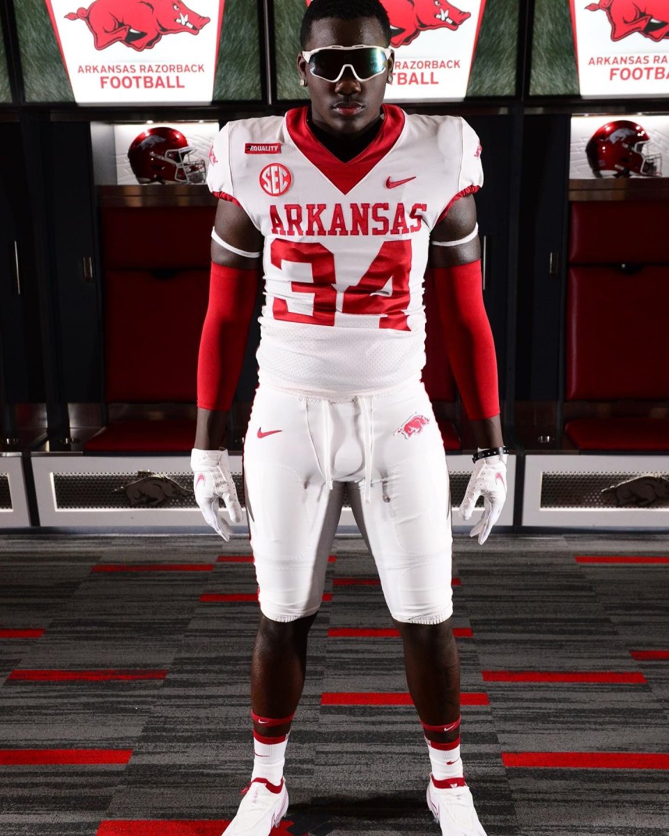 Hogs Land Georgia Linebacker from Cedar Grove High School - Sports ...