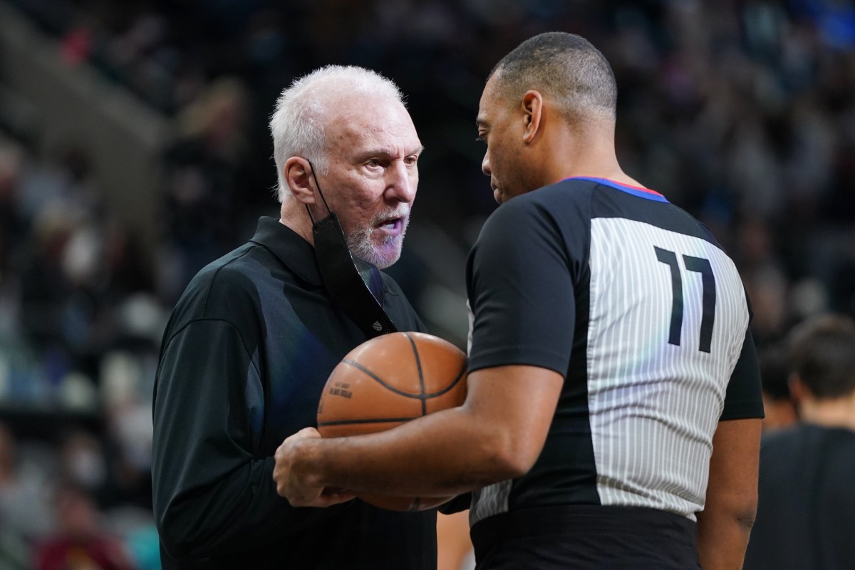 Spurs Starting Lineup Against The 76ers - Fastbreak on FanNation
