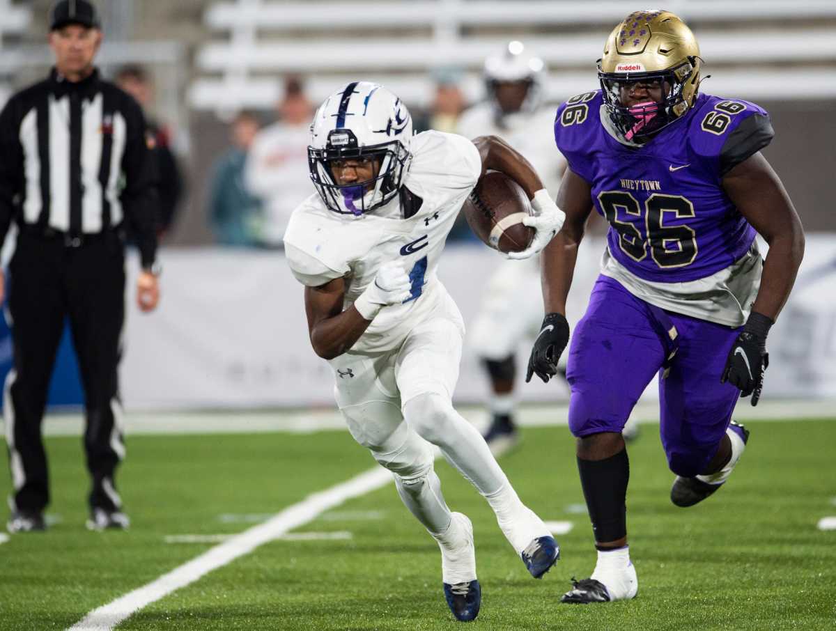 Recently-Offered In-State WR Mario Craver Can See Himself in Alabama's ...