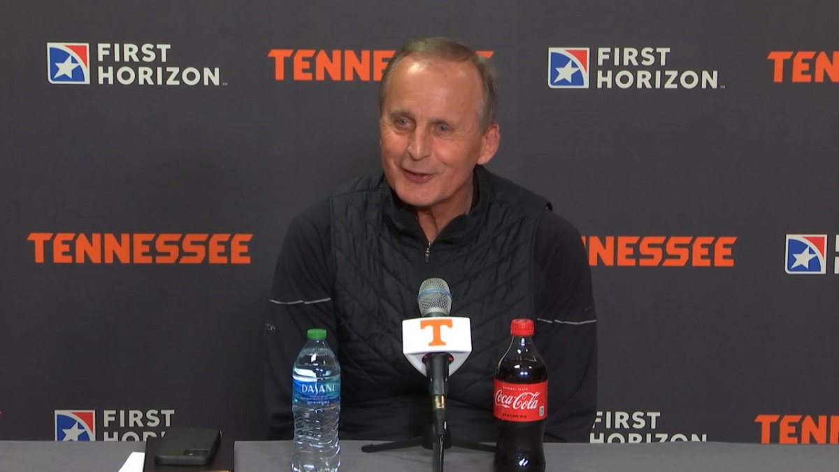 Watch: Tennessee Basketball Head Coach Rick Barnes Previews Florida and ...