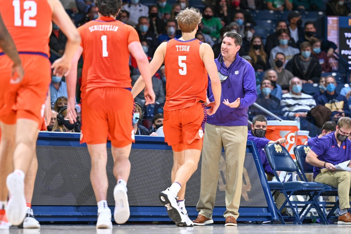 AD Graham Neff Sends Out Letter Addressing Expectations for Clemson ...