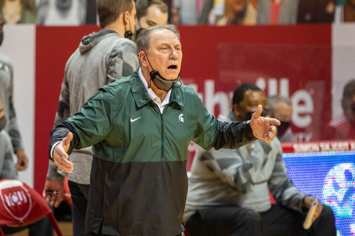 Michigan State's Tom Izzo Ties Bob Knight For Most Wins at Big Ten ...
