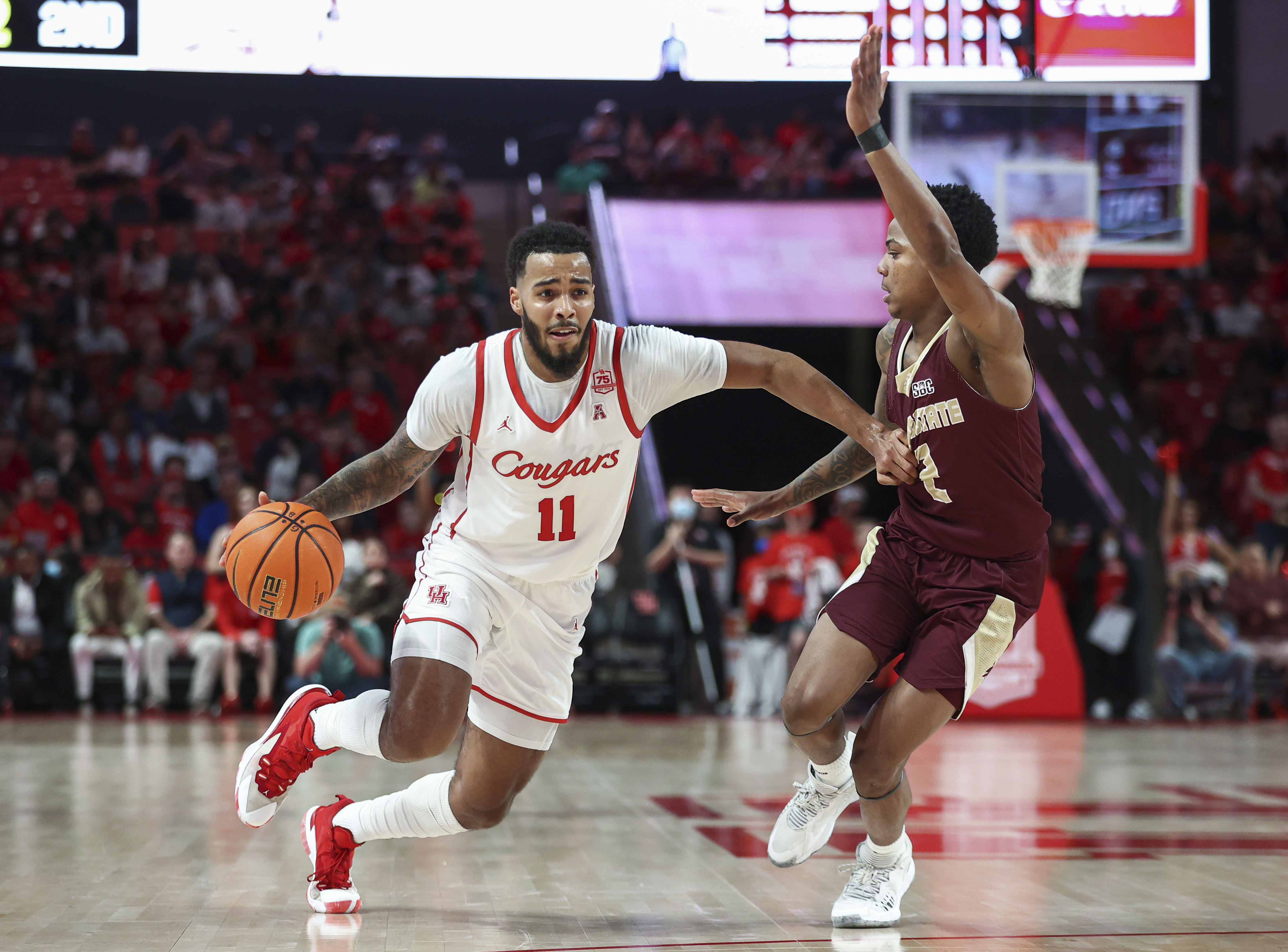 Kyler Edwards, Josh Carlton, Fabian White, Jr. Lead Houston Cougars ...