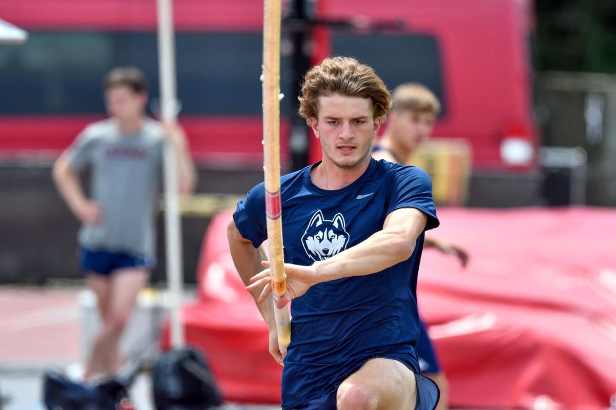 Travis Snyder Tabbed Big East Field Athlete Of The Week - Huskies Report