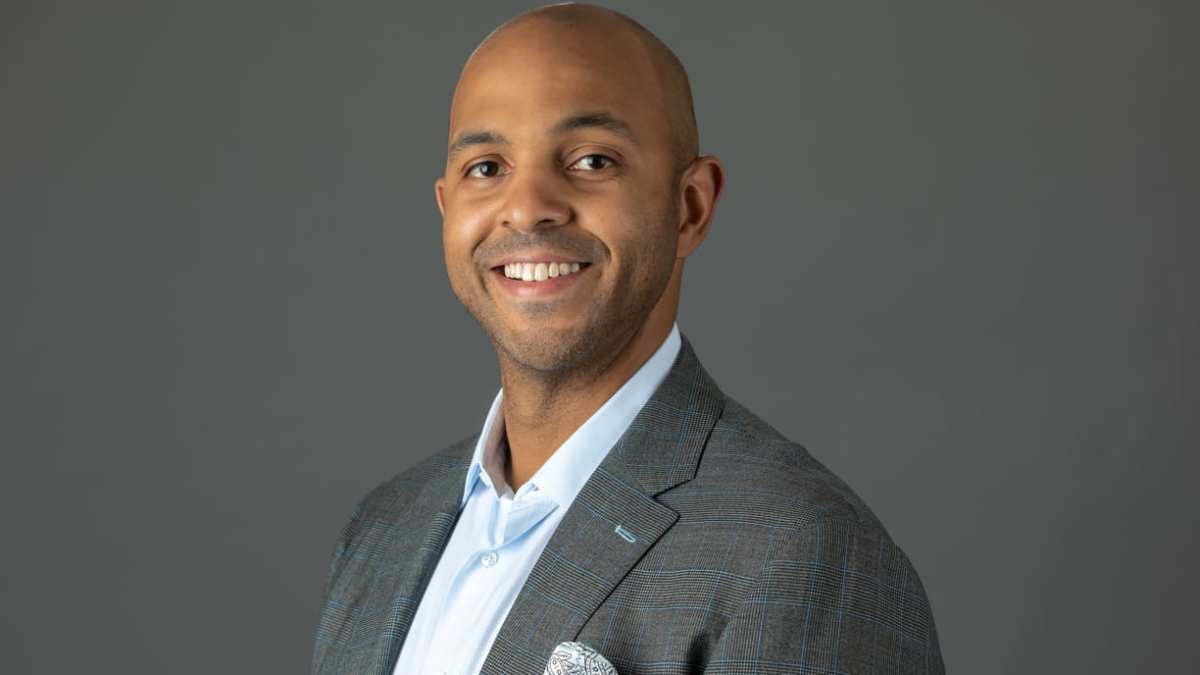 Chicago Bears Targeting Philadelphia Eagles Exec Ian Cunningham ...