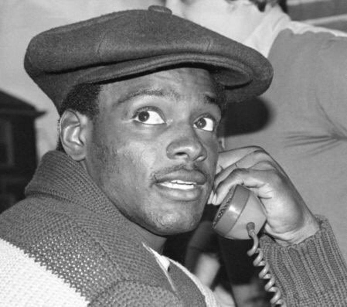 Walter Payton, aka 'Sweetness' was an HBCU and NFL Legend - HBCU Legends