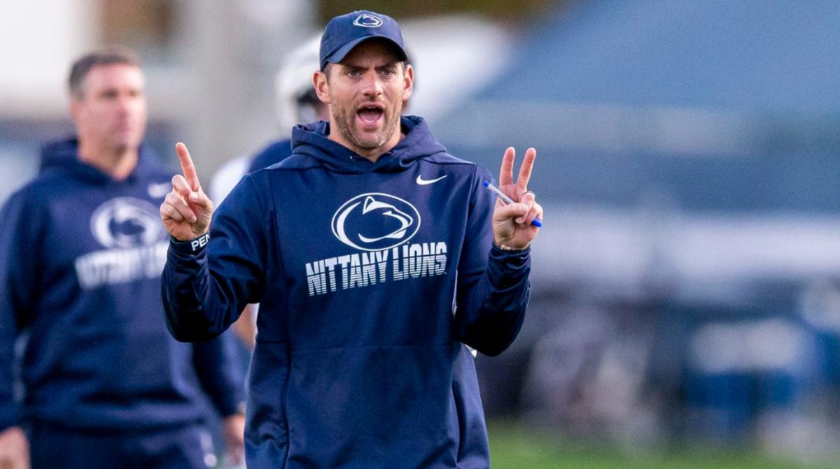 Notre Dame Looking To Hire Gerad Parker To Coach Tight Ends - Sports ...