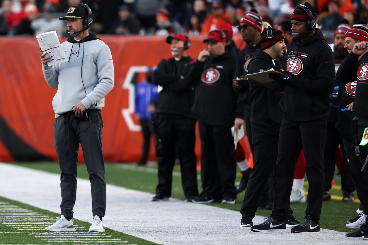 Report: Broncos Hire 49ers' Butch Barry as New OL Coach - Sports ...