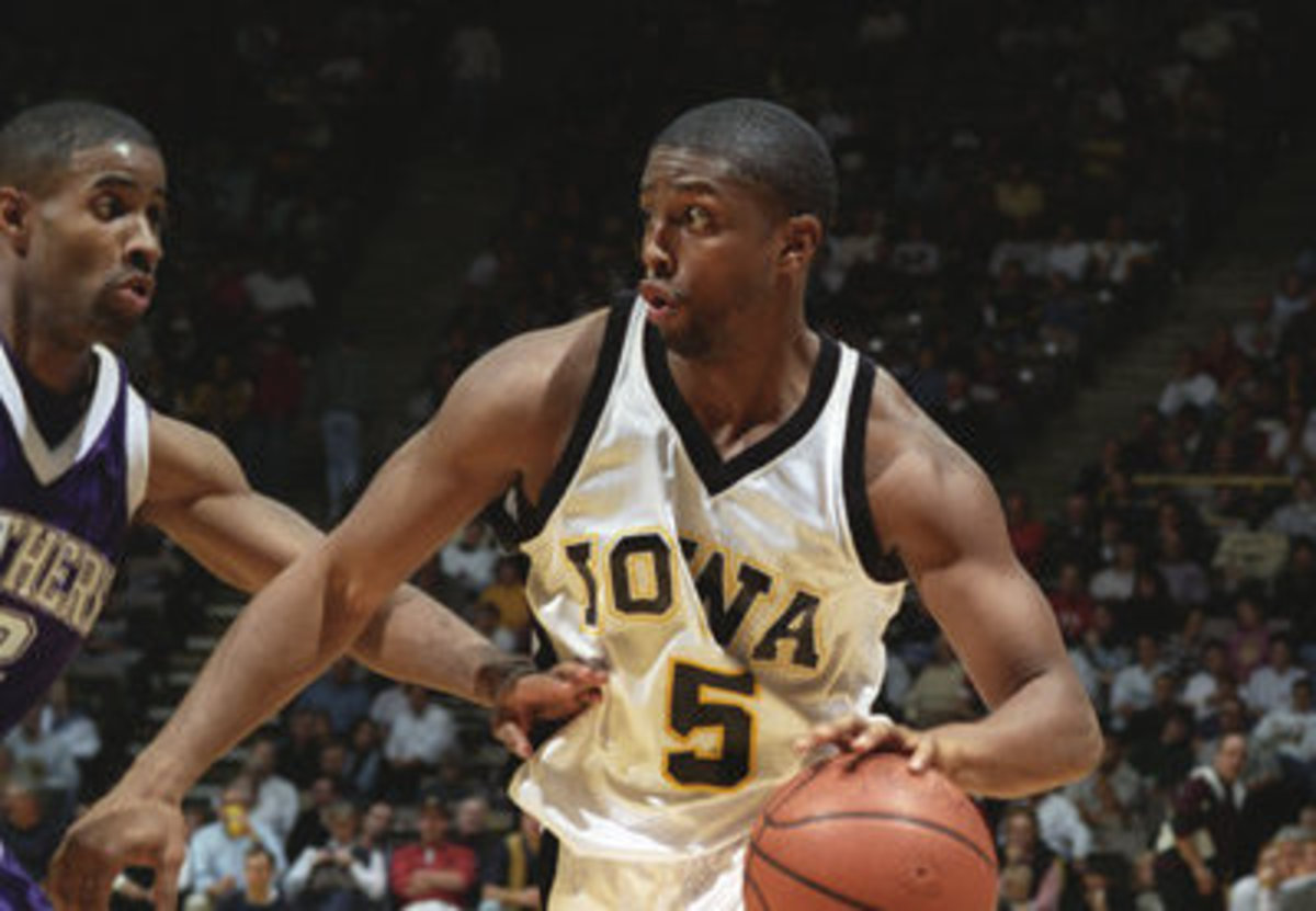 Look Back at Iowa Basketball Wins Against AP No. 9 - Sports Illustrated ...