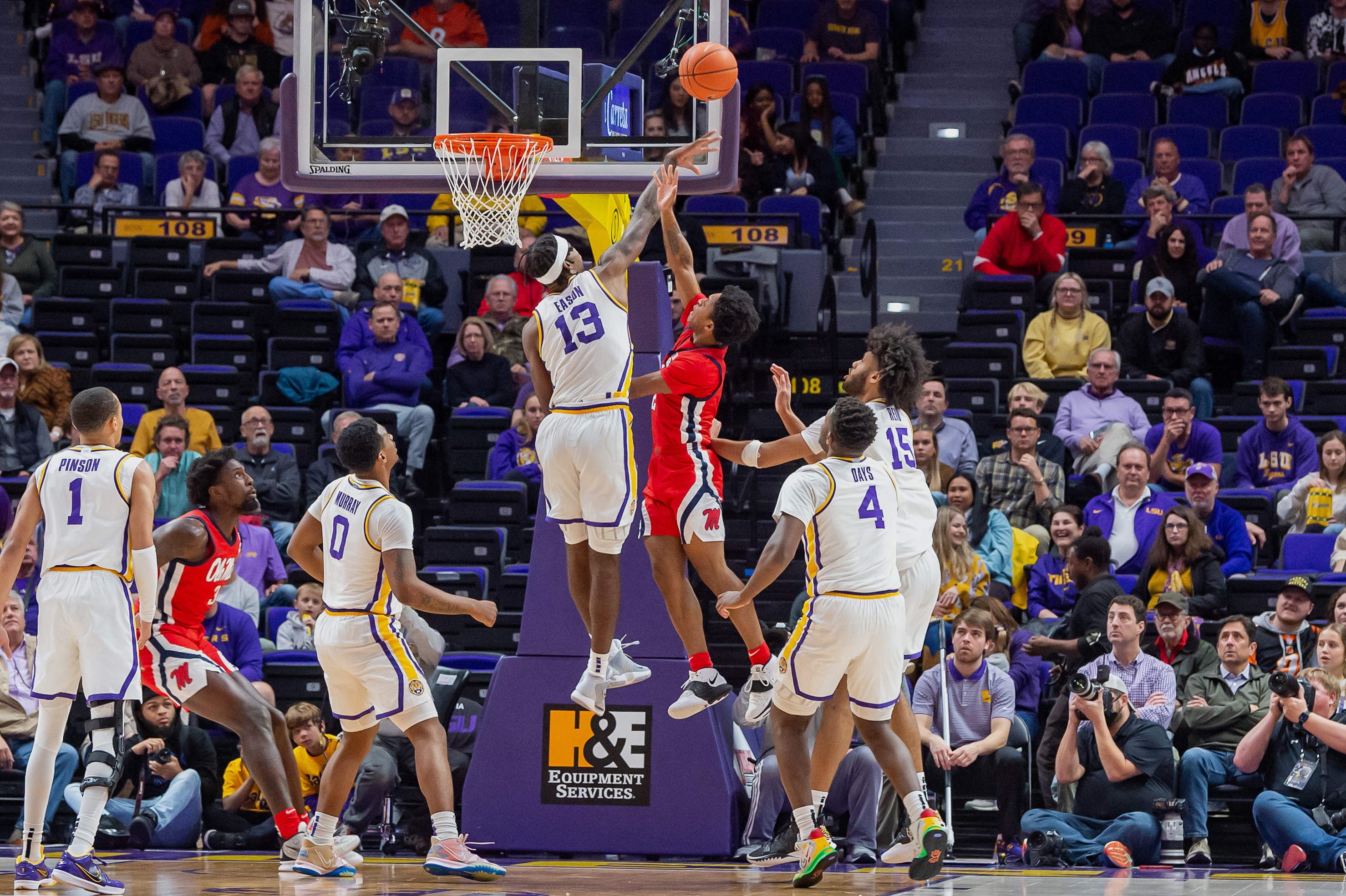 LSU Basketball Not in Panic Mode Despite Recent Losing Streak - Sports ...