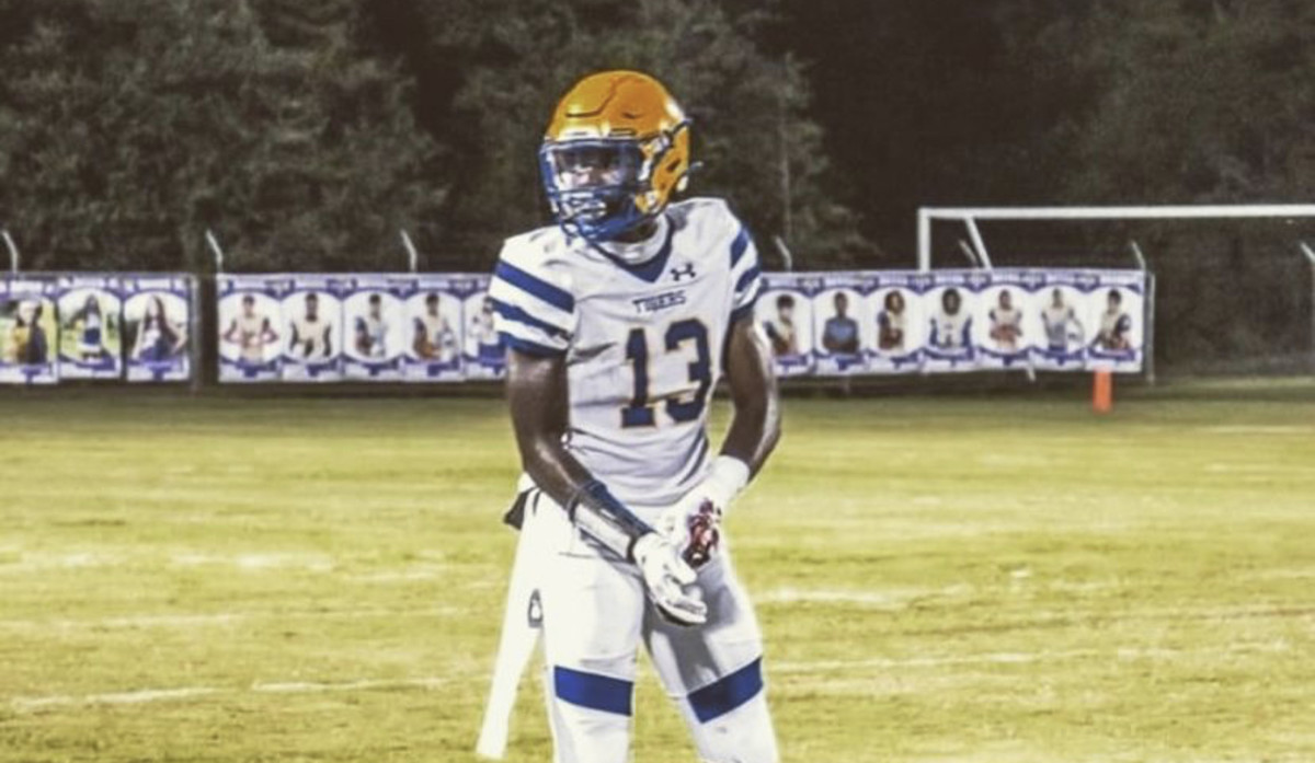 Daquayvious Sorey De-Commits from Georgia Football - Sports Illustrated ...