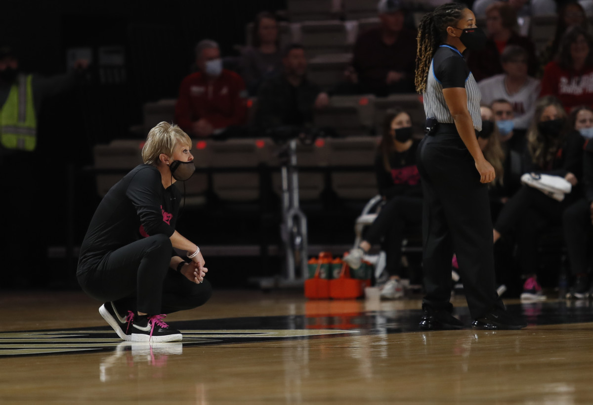 Crimson Tide Roll Call: Monday, February 7, 2022 - Sports Illustrated ...