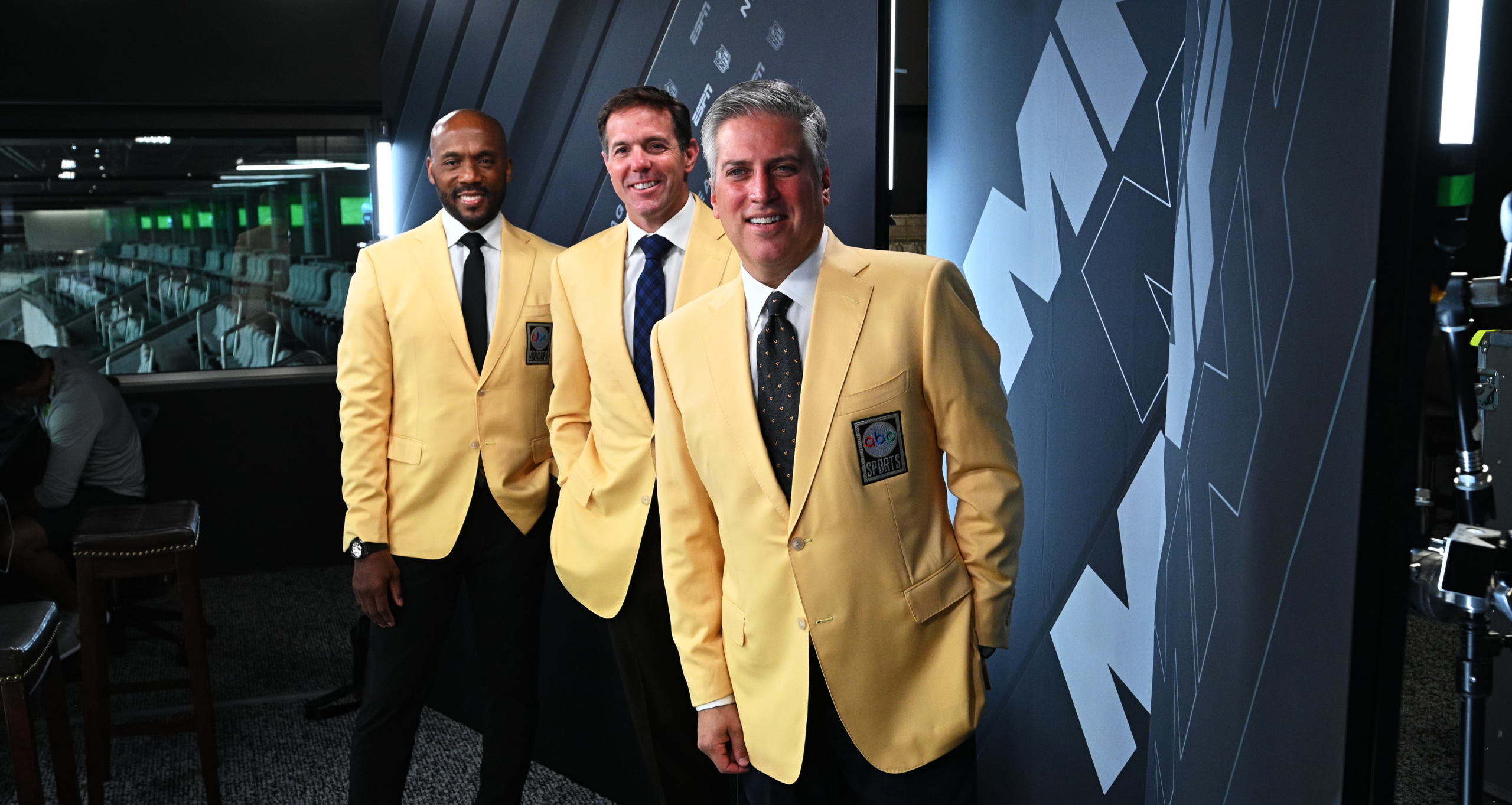 Washington Ex Exec Louis Riddick to Interview for Pittsburgh Steelers ...