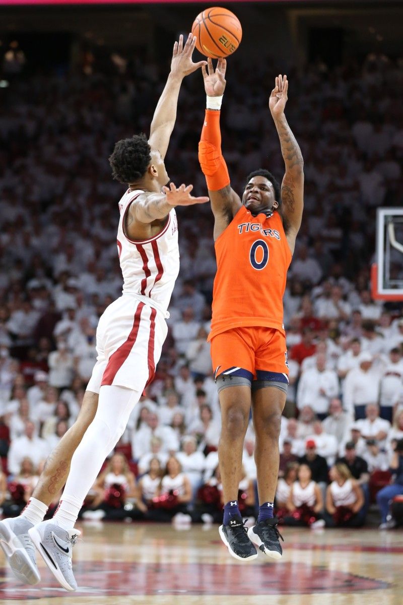 A look back at the Arkansas Razorbacks win over the No. 1 Auburn Tigers ...