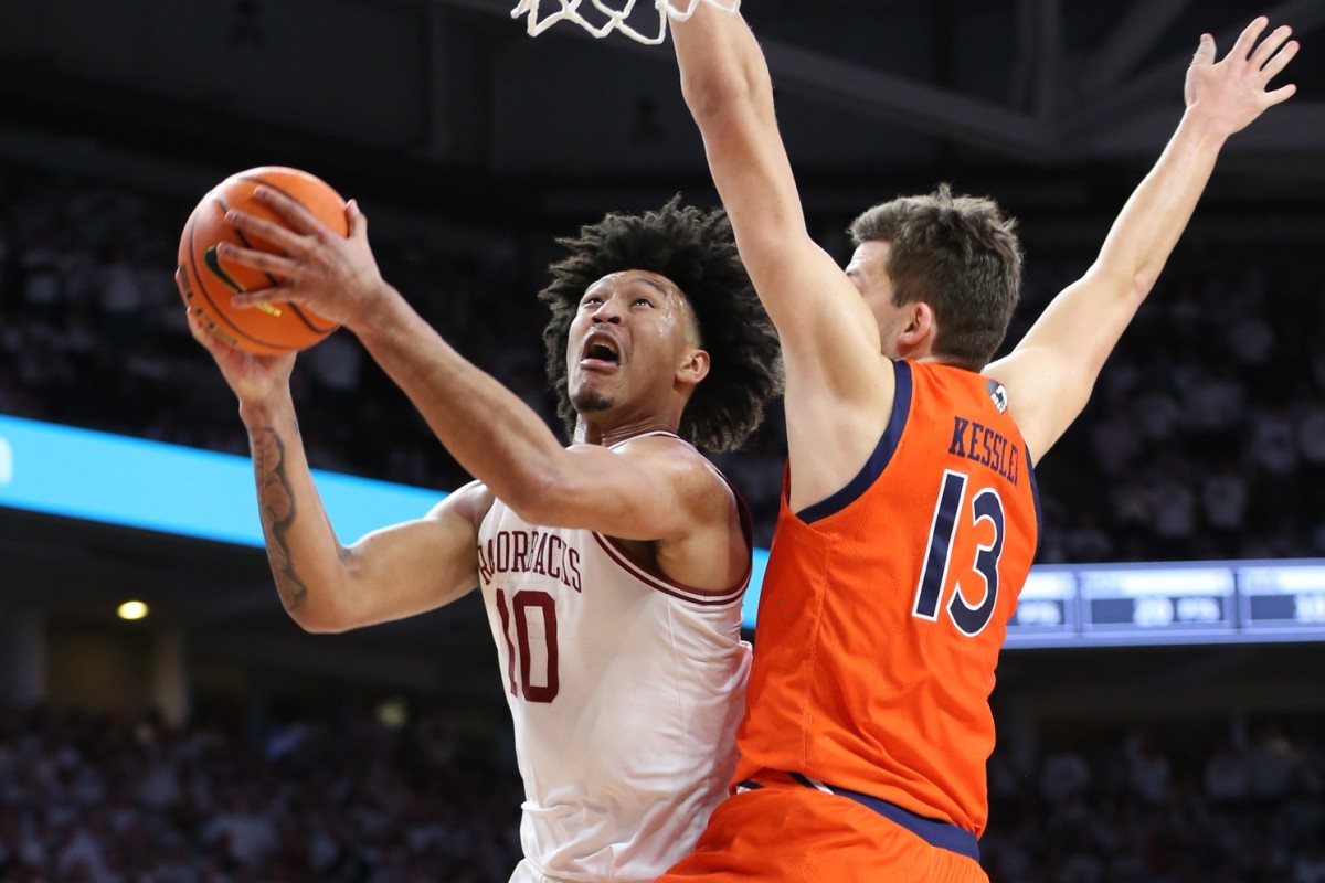 A look back at the Arkansas Razorbacks win over the No. 1 Auburn Tigers ...