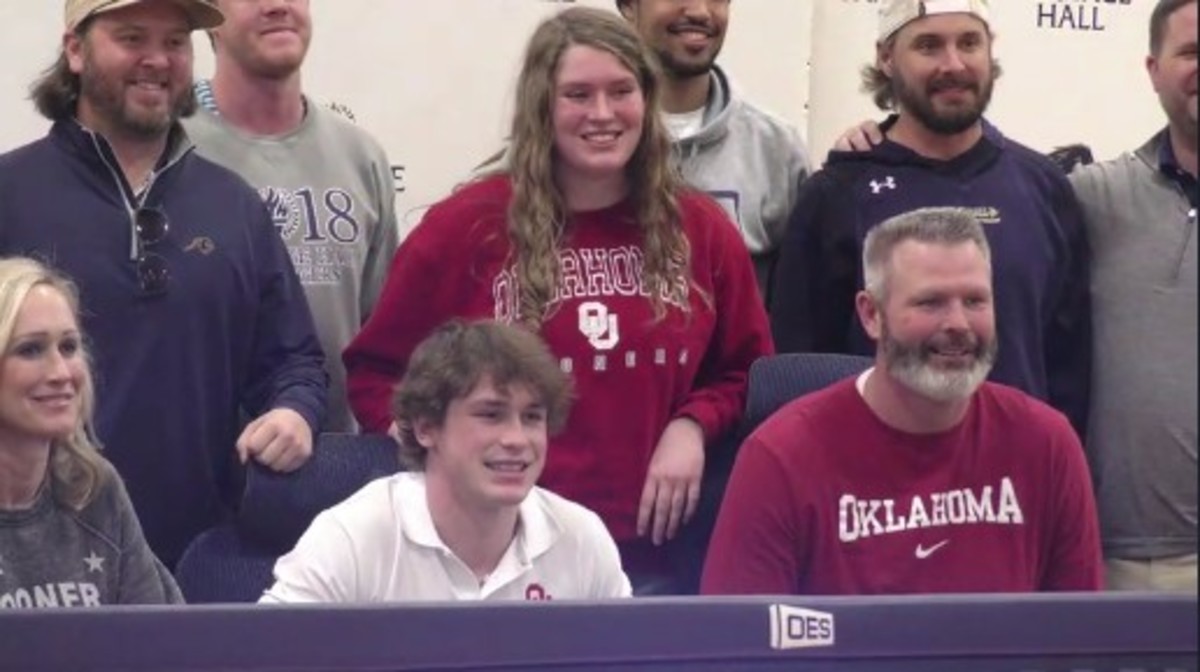 Local WR Gavin Freeman Signs With Oklahoma: 'OU Was a Late Blessing ...