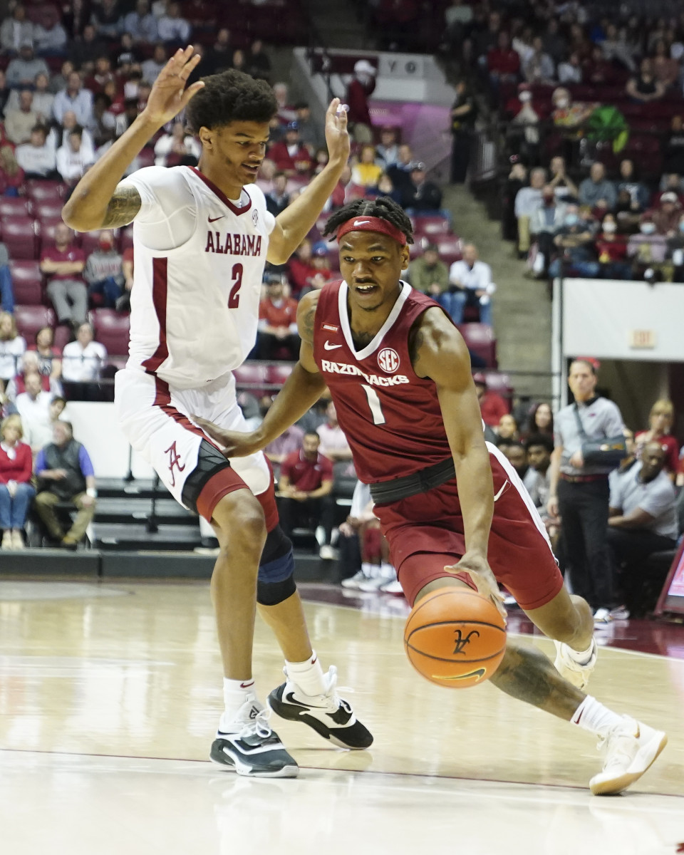 BamaCentral Courtside: Alabama Basketball 68, Arkansas 67 - Sports Illustrated Alabama Crimson ...